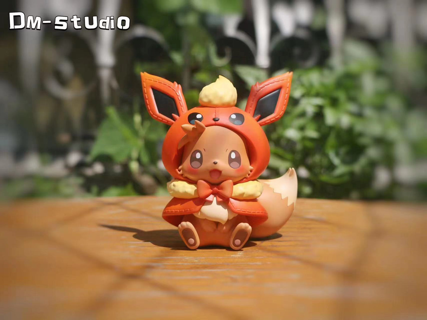 Pokemon Eevee Cosplay